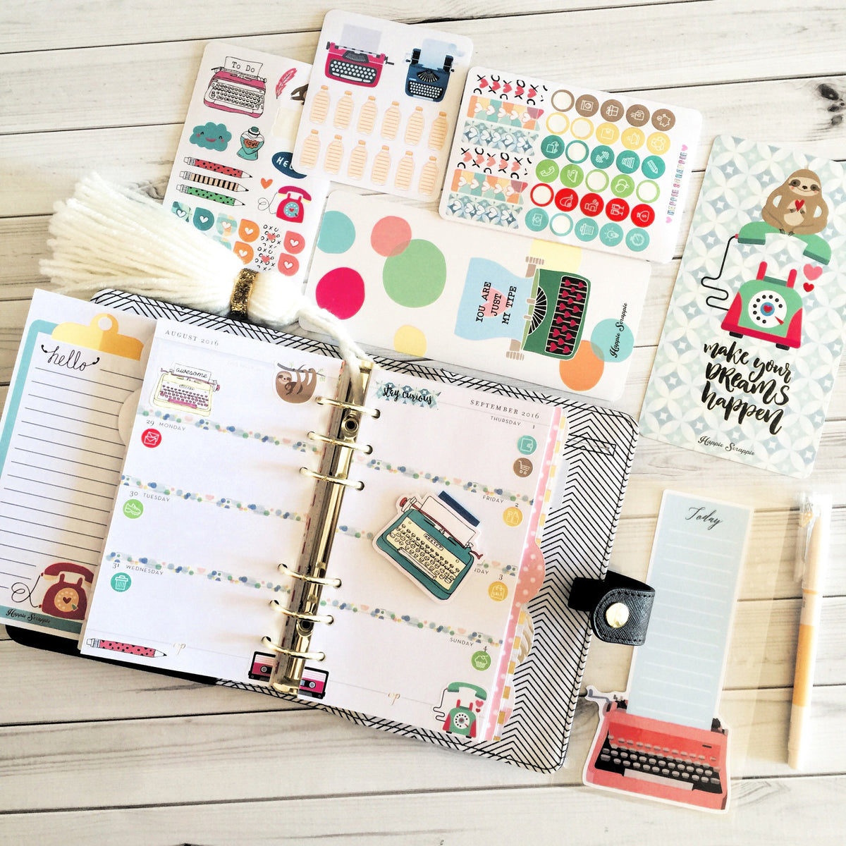 Planning with the Retro Chic Kit | HappieScrappie