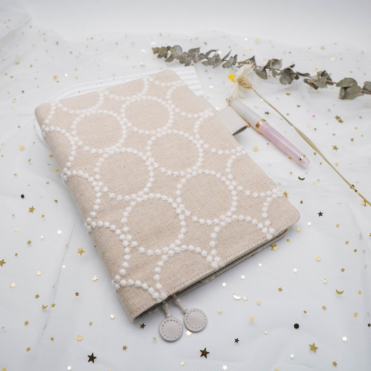 Planner Cover : Neutral / White Circle Embroidered Fabric (A5 / Hobo C ...